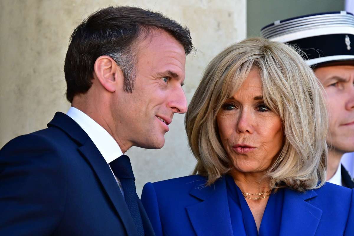Así es Brigitte, mujer de Macron: su edad y su curiosa historia de amor ...
