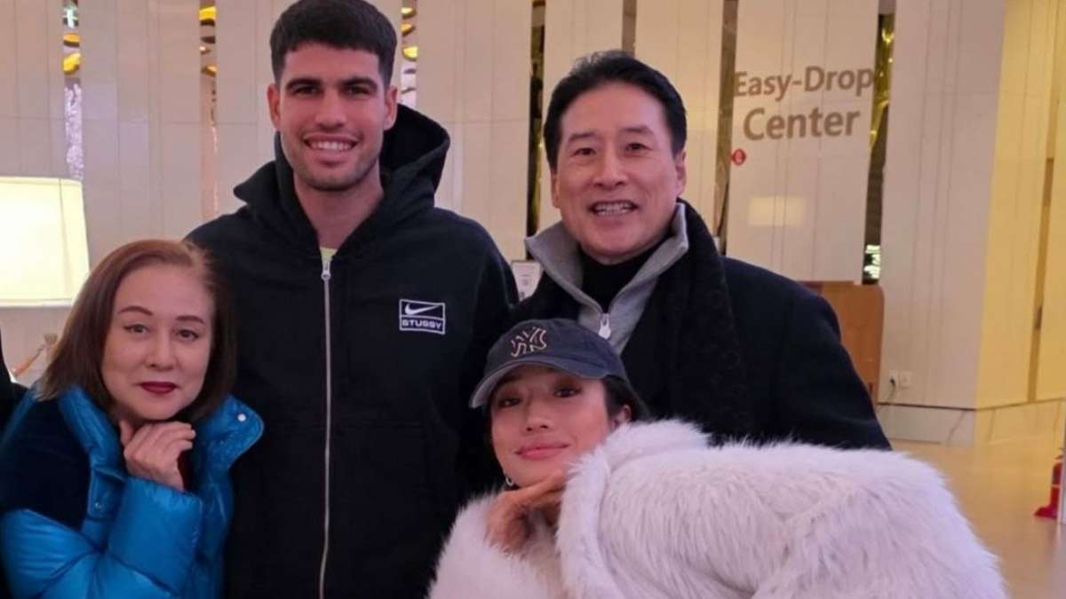 La nueva vida de Carlos Alcaraz: su ‘romance’ con la DJ coreana Peggy ...