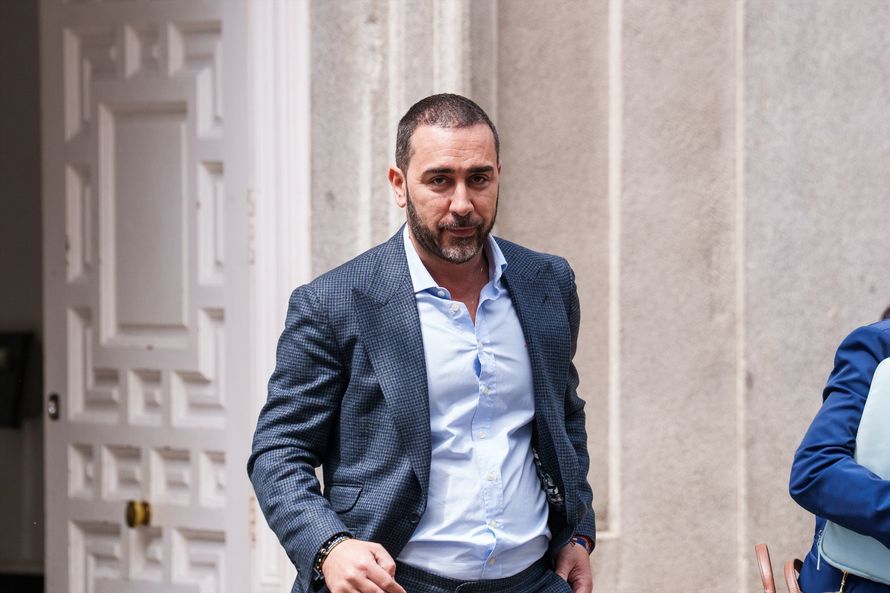 Quién es Víctor de Aldama: su edad, familia, hijos y su exmujer y ...