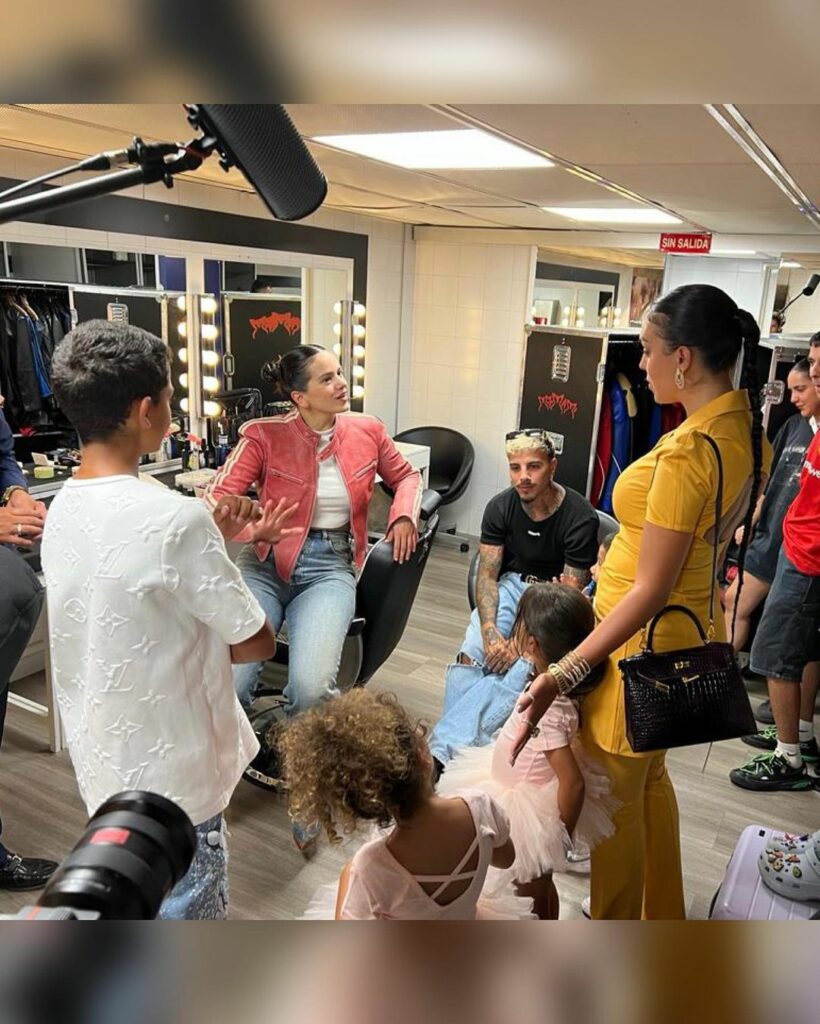 El encontronazo de Georgina Rodríguez con Rosalía y su ataque de ...