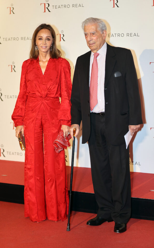 Isabel Preysler ya tendría una nueva ilusión: empresario, de Sevilla y ...